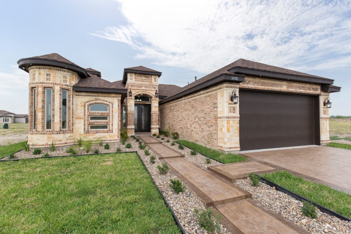 Villanueva Construction - RGV New Homes