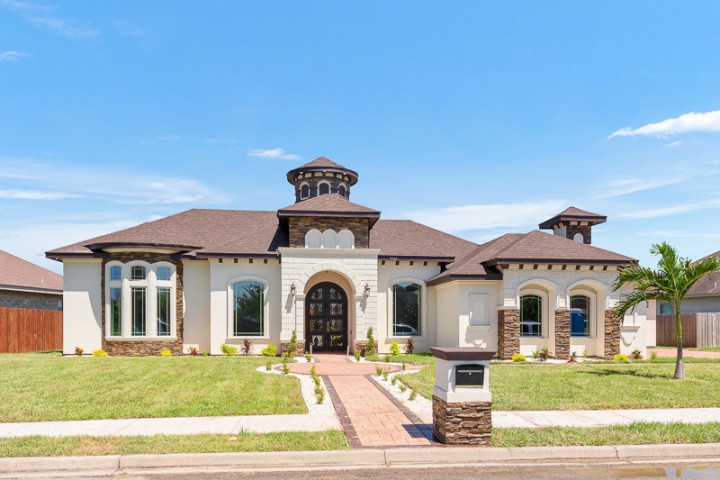 PinPoint Construction - RGV New Homes